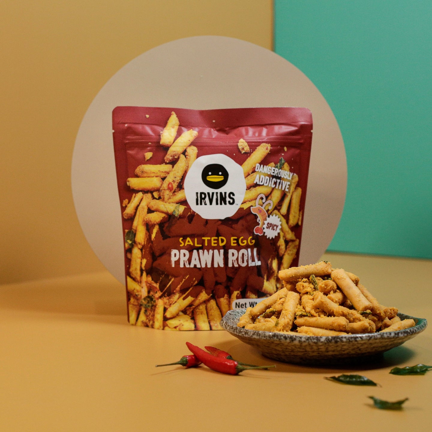 IRVINS Salted Egg Prawn Roll (105g)